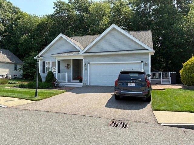 house with 2 bedroom, Brockton MA ES105116235