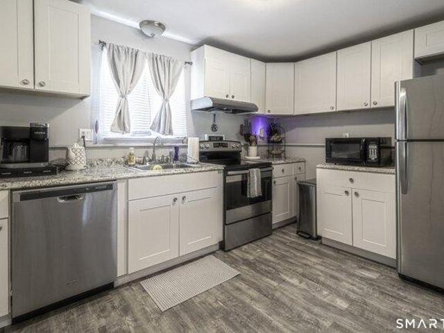 house with 2 bedroom, Brookfield CT ES104849563