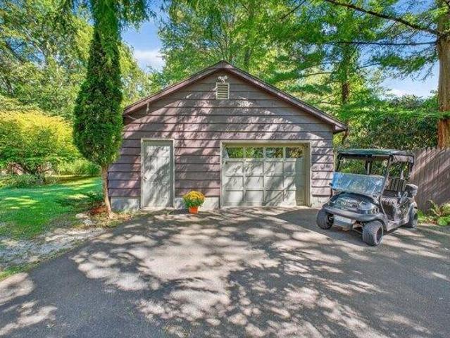 house with 2 bedroom, Brookfield CT ES103437576