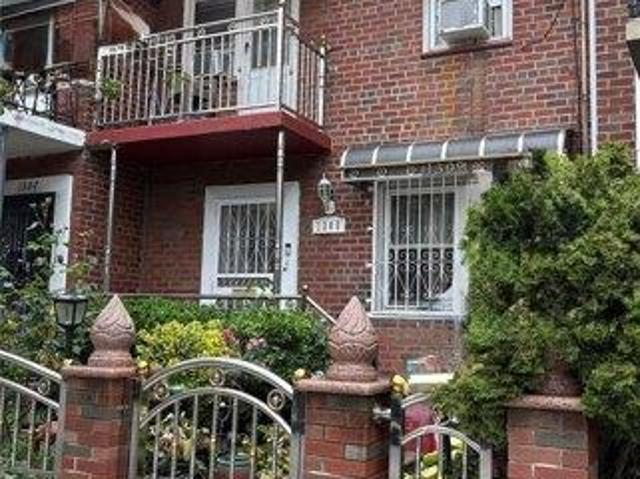 house with 2 bedroom, Brooklyn NY ES105204945