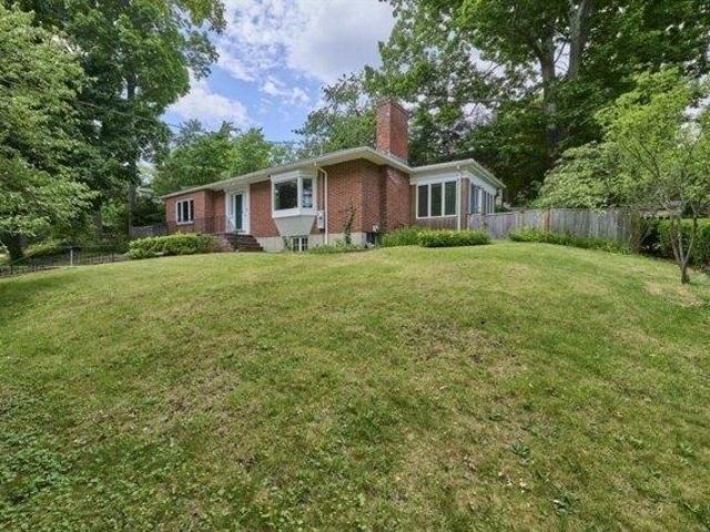 house with 2 bedroom, Brookline MA DS103495251