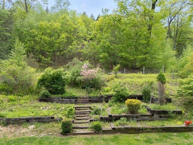 house with 2 bedroom, Brattleboro VT DS103664684