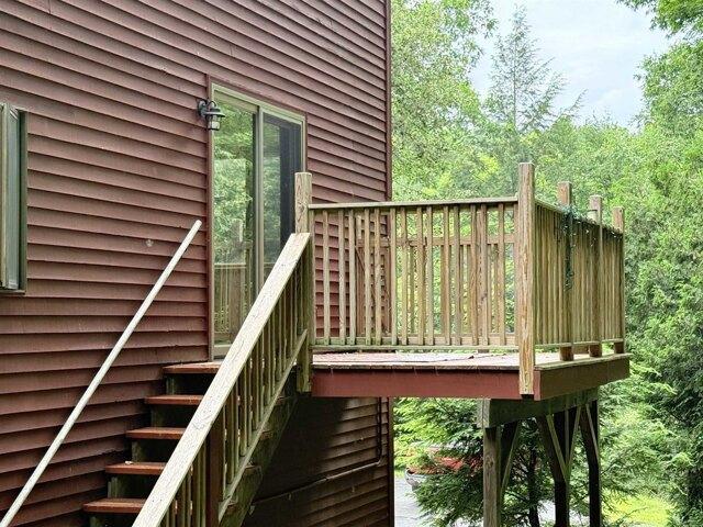 house with 2 bedroom, Brattleboro VT ES104042702