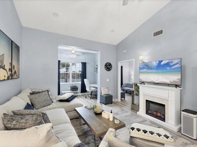 house with 2 bedroom, Bradenton FL DS102398349