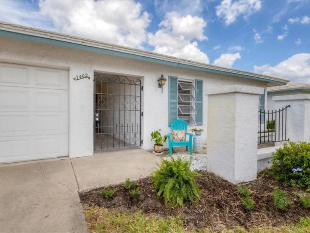 house with 2 bedroom, Bradenton FL DS102399114