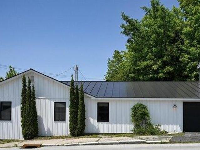 house with 2 bedroom, Brandon VT DLS101802103