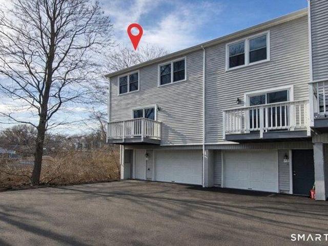 house with 2 bedroom, Branford CT DLS102479986