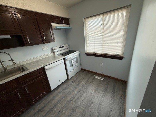 house with 2 bedroom, Branford CT ES103500472