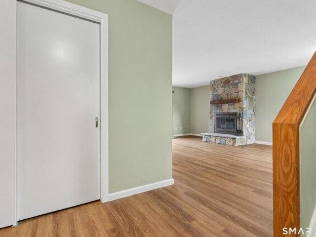 house with 2 bedroom, Branford CT ES104481596