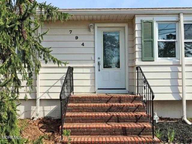 house with 2 bedroom, Brick NJ DLS101629633