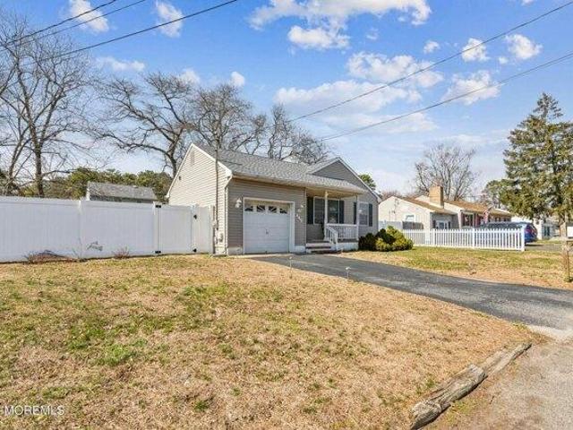 house with 2 bedroom, Brick NJ DLS101660715