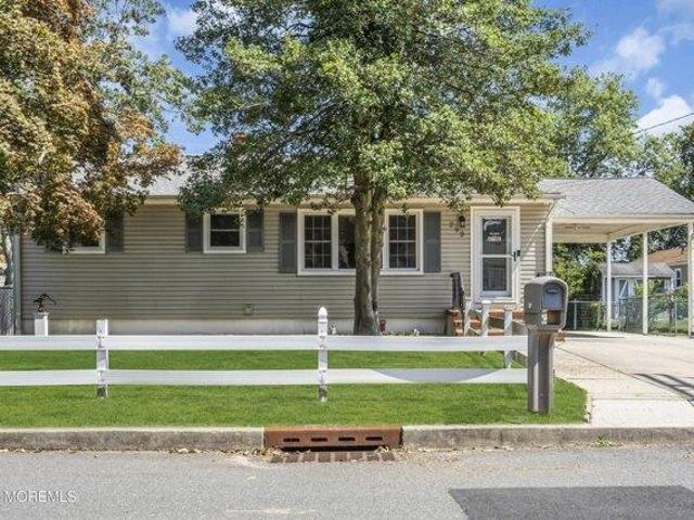 house with 2 bedroom, Brick NJ DLS102317801