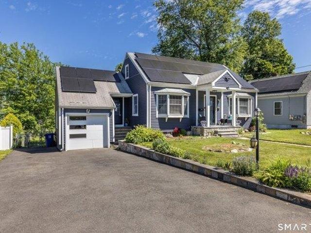 house with 2 bedroom, Bridgeport CT ES104848274
