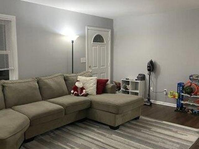 house with 2 bedroom, Bridgeport CT ES105127632