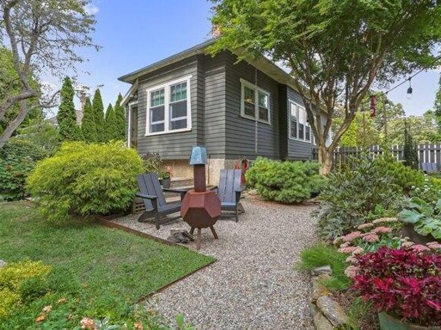 house with 2 bedroom, Bridgeport CT ES103433614