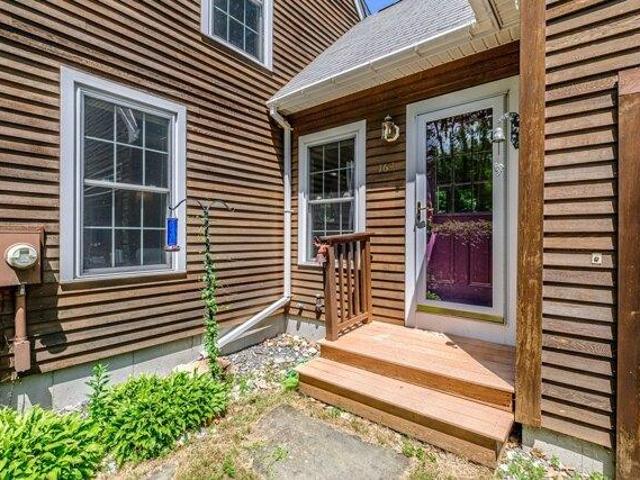 house with 2 bedroom, Bridgton ME ES105206368