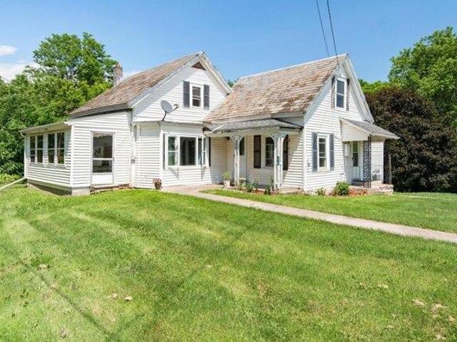 house with 2 bedroom, Bridport VT ES103664365