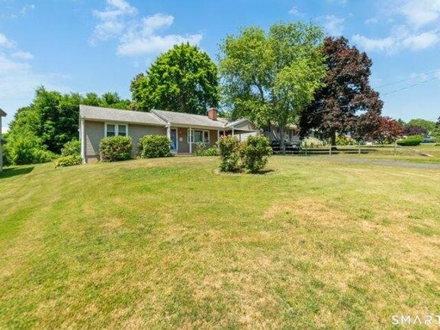 house with 2 bedroom, Bristol CT DS104114081