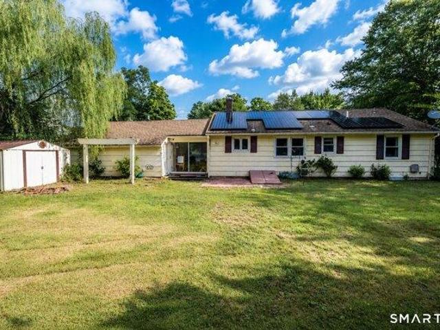 house with 2 bedroom, Bristol CT DS104479165