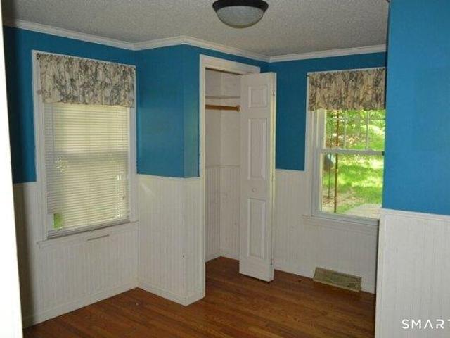house with 2 bedroom, Bristol CT DS103886803