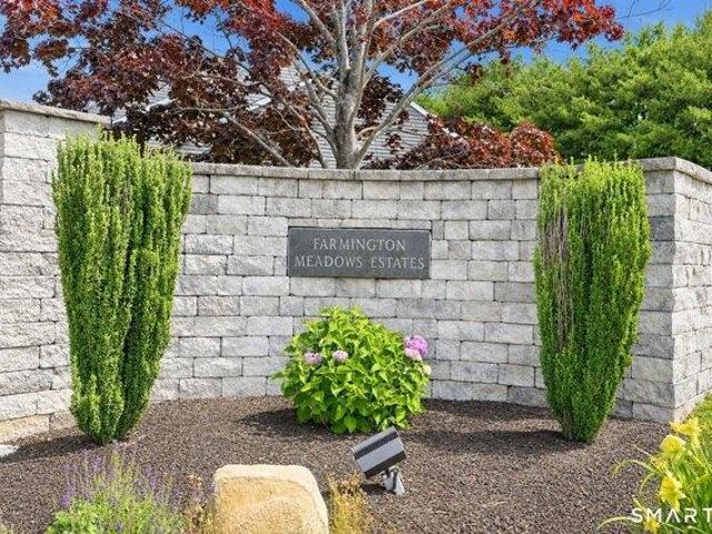 house with 2 bedroom, Bristol CT ES104852100