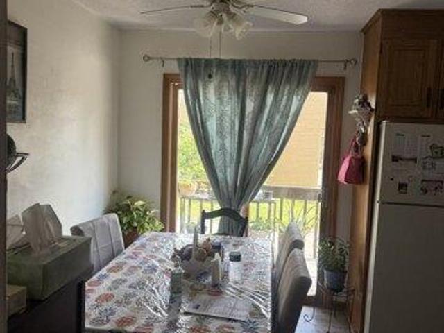 house with 2 bedroom, Bristol CT ES105116018