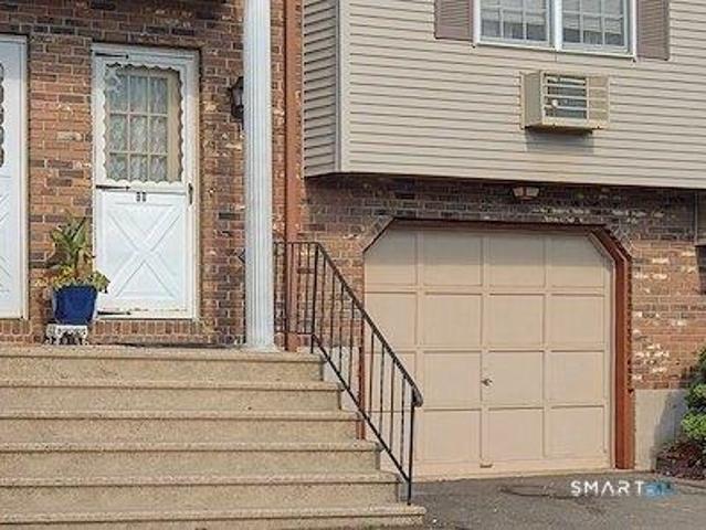 house with 2 bedroom, Bristol CT ES105160726