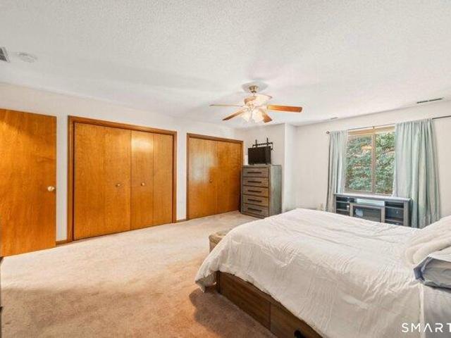 house with 2 bedroom, Bristol CT ES105204590