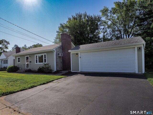 house with 2 bedroom, Bristol CT ES105207391