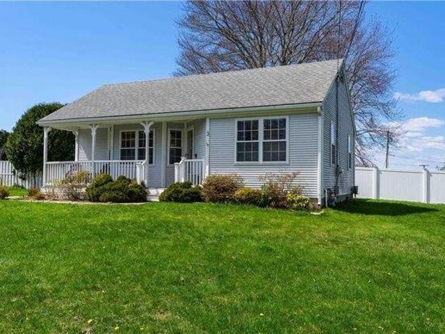 house with 2 bedroom, Bristol RI DLS102317297