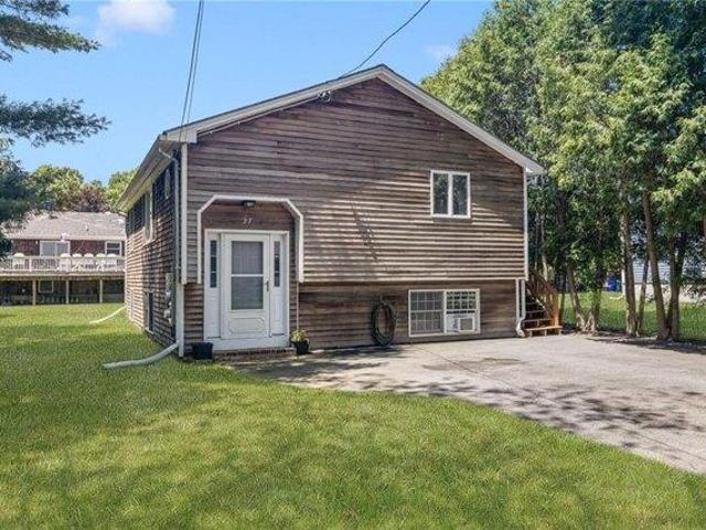 house with 2 bedroom, Bristol RI DS104112649