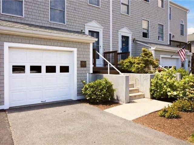 house with 2 bedroom, Bristol RI ES103496076