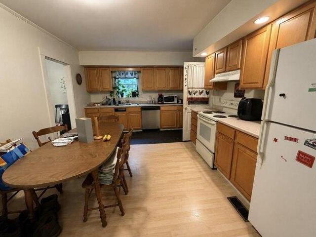 house with 2 bedroom, Buckfield ME ES103247672