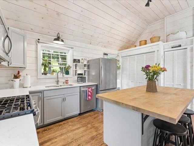 house with 2 bedroom, Bucksport ME ES105205746