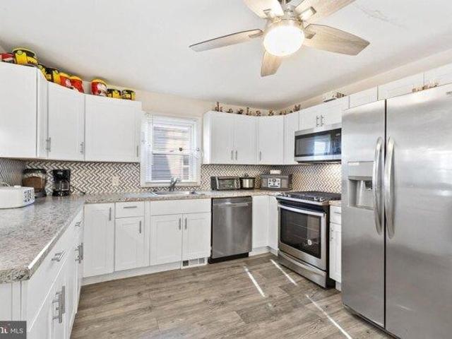 house with 2 bedroom, Burlington NJ DS102776698