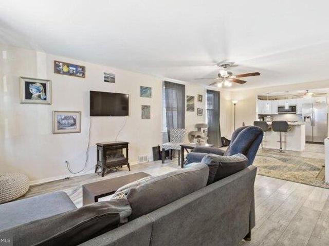 house with 2 bedroom, Burlington NJ ES105139916