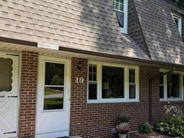 house with 2 bedroom, Burlington CT ES105115291