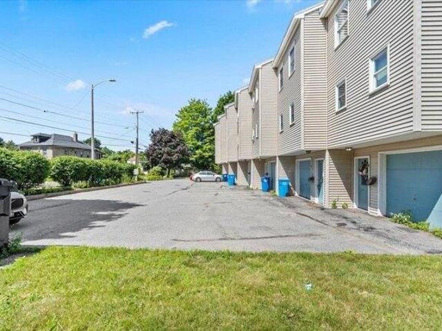 house with 2 bedroom, Burlington VT DS103968773