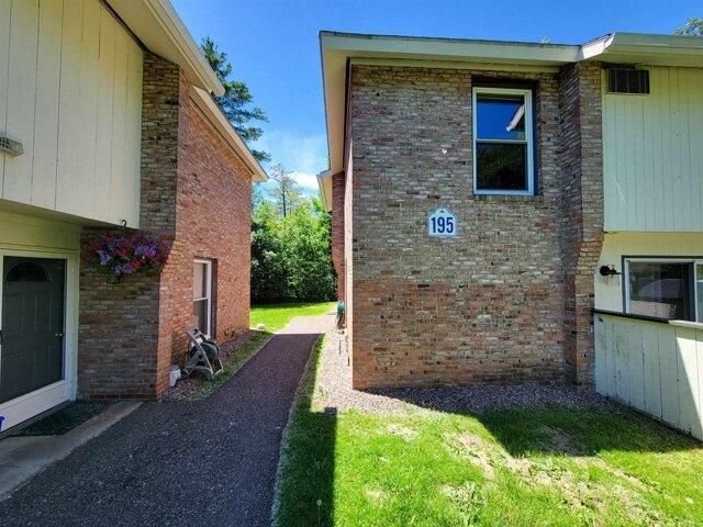 house with 2 bedroom, Burlington VT ES104607810