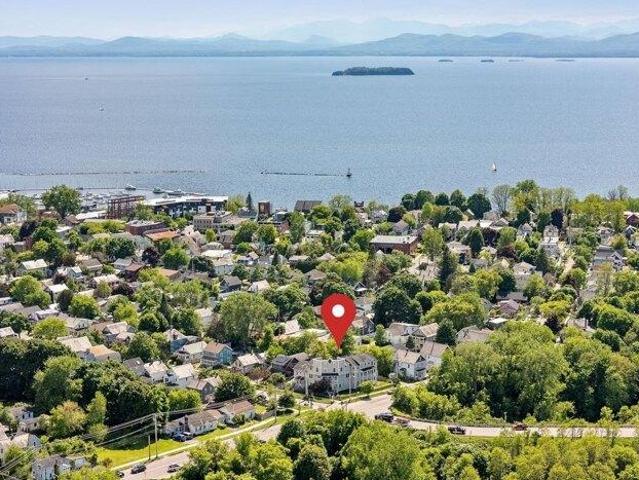 house with 2 bedroom, Burlington VT ES103626727