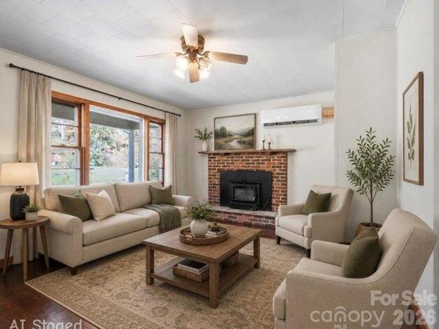 house with 2 bedroom, Burnsville NC ES104898686