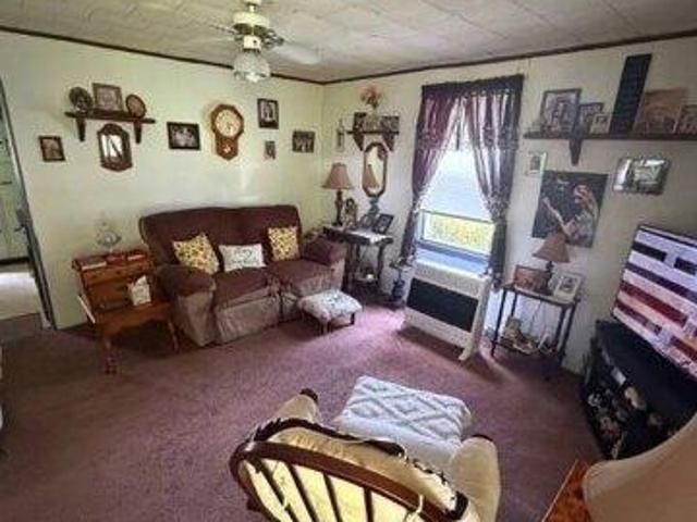 house with 2 bedroom, Burnsville WV ES104907491