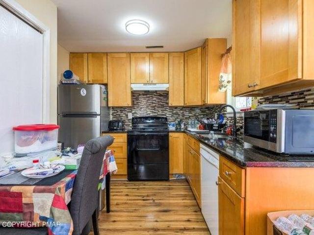 house with 2 bedroom, Bushkill PA ES103623330