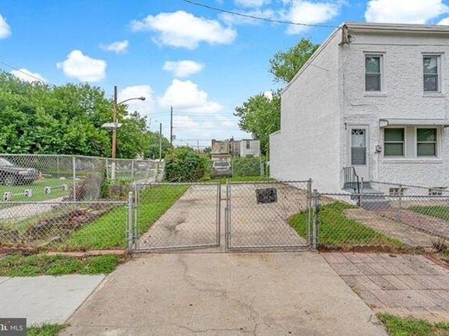 house with 2 bedroom, Camden NJ ES105205905