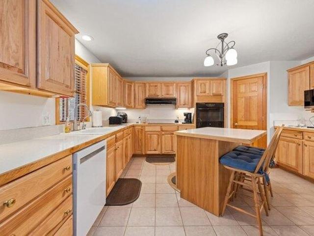 house with 2 bedroom, Campton NH ES104077858