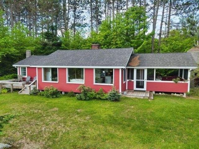 house with 2 bedroom, Campton NH ES103499040
