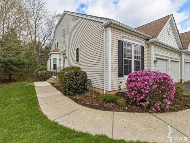 house with 2 bedroom, Canton CT DS102029973