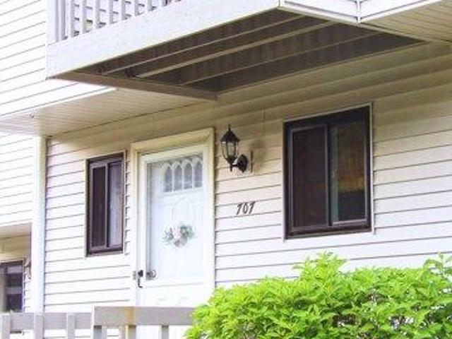 house with 2 bedroom, Canton CT DS104406323