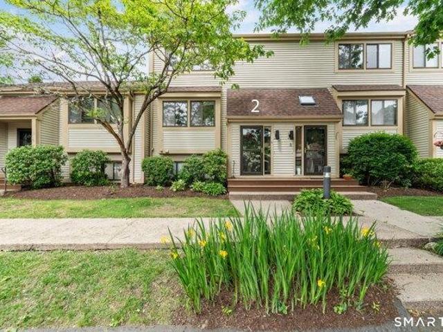 house with 2 bedroom, Canton CT ES104851833