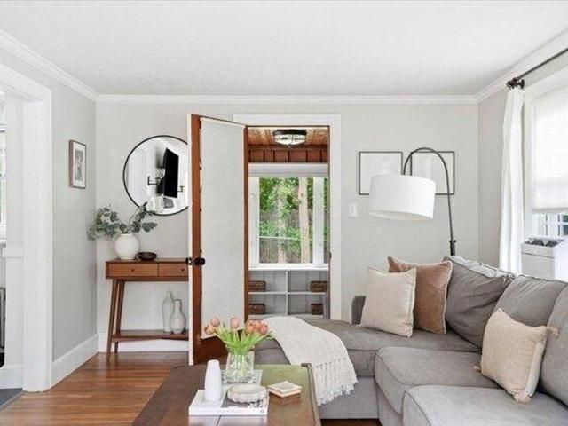 house with 2 bedroom, Canton MA ES103969896